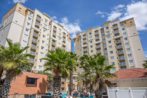 Complete Guide to Hotels with Shuttle to Universal Studios Orlando ...
