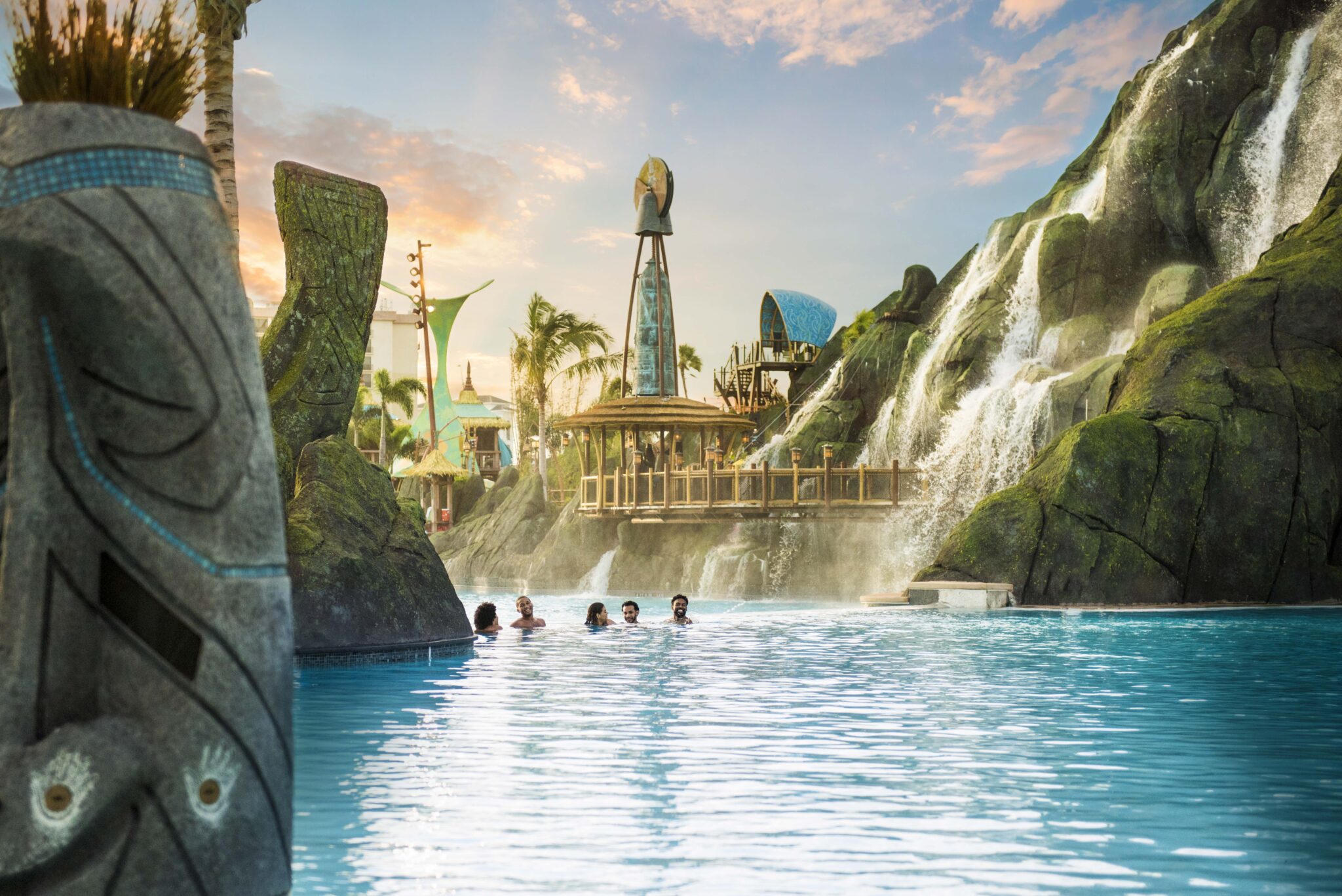A Guide to Volcano Bay: The 15 Best Volcano Bay Rides